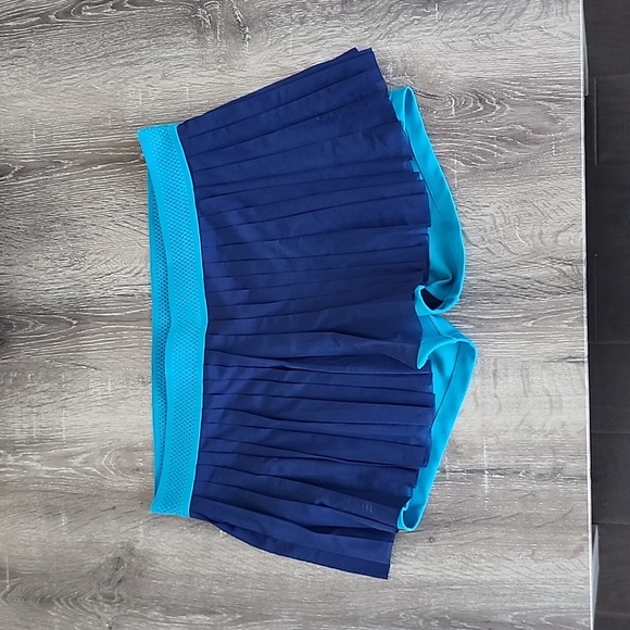 New Balance | Skirts | New Balance Pleated Sheer Colorblock Athletic ...